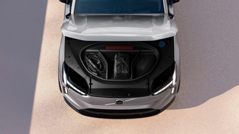 Volvo EX90 officiell – fakta, pris och bilder