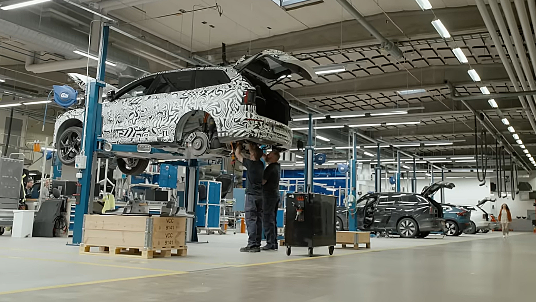 Video: Volvo visar upp hemliga testbanan i Hällered