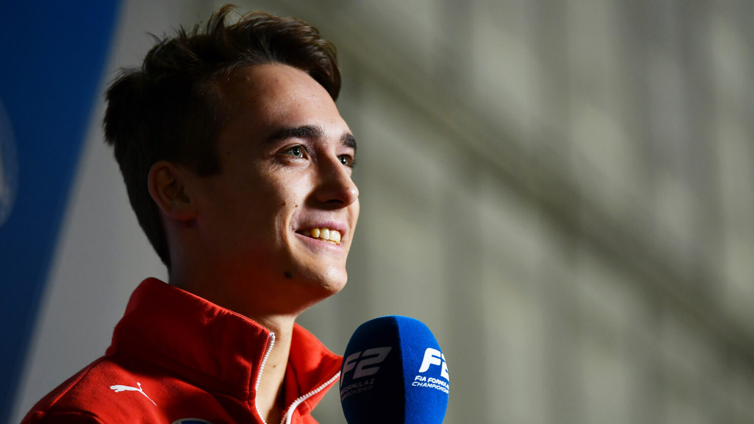 Svenske stjärnskottet säkrar fulltid med F2-stall