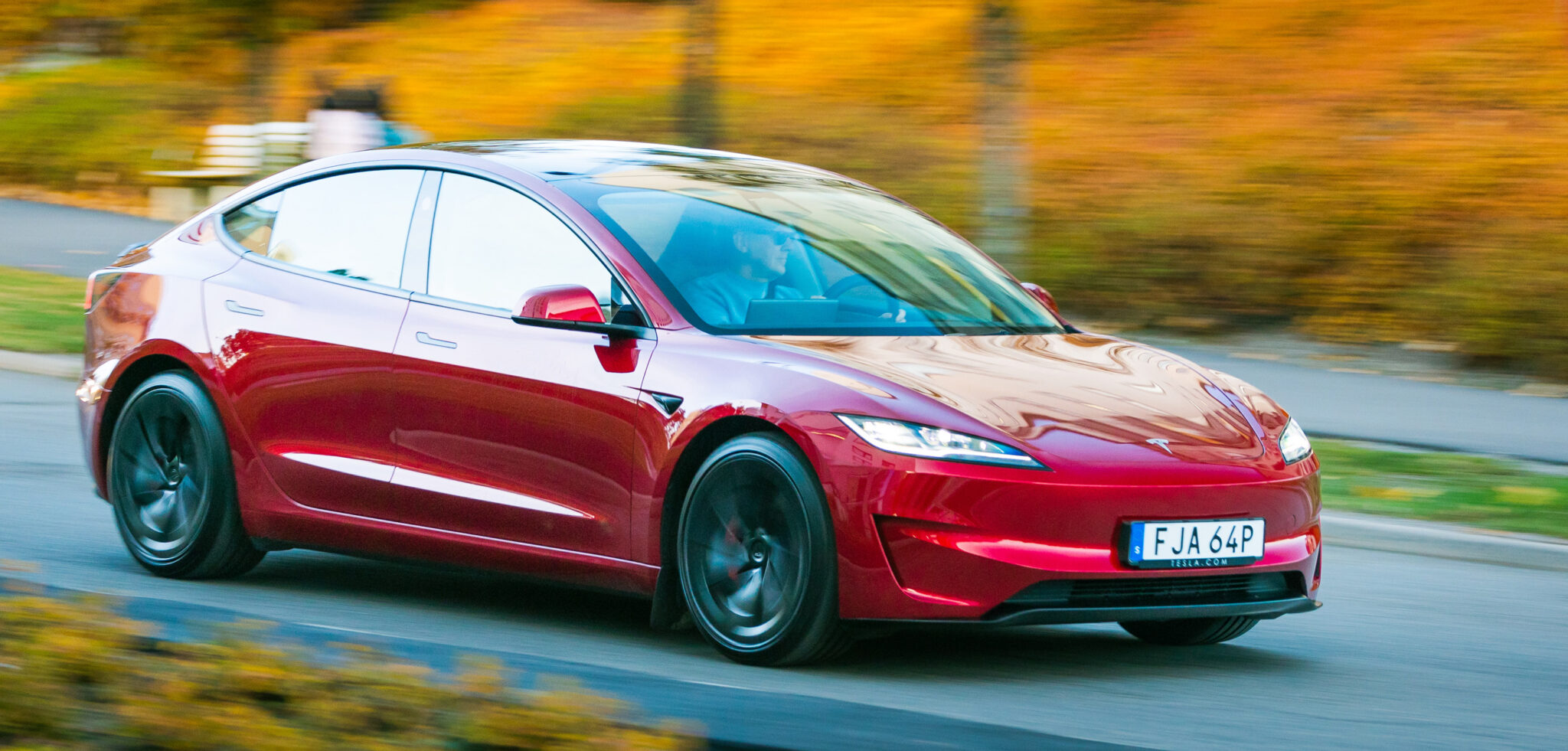 Uppgifter: Tesla Model 3 Plus får 80 mils räckvidd