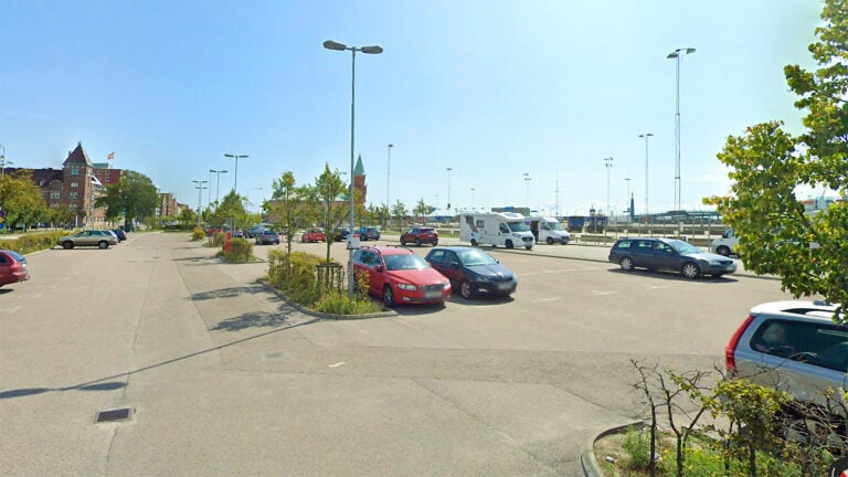 Pinsam miss: Ny stor parkering fick stänga direkt – var olaglig